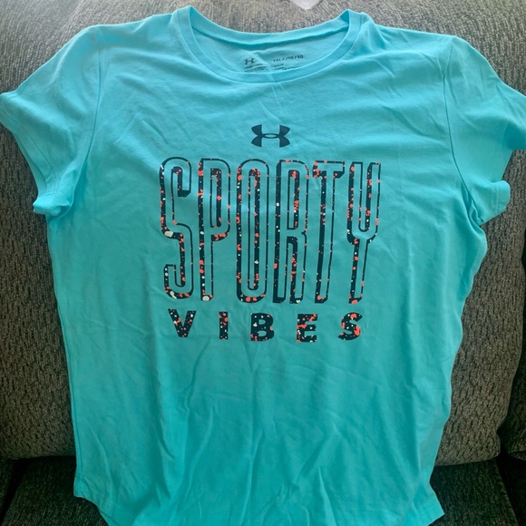 Under Armour | Shirts & Tops | Youth Girls Under Armour Shirt Size Yxl ...
